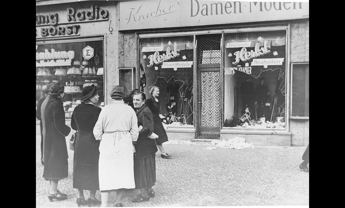 The Kitchener Camp – The Holocaust Explained: Designed for schools